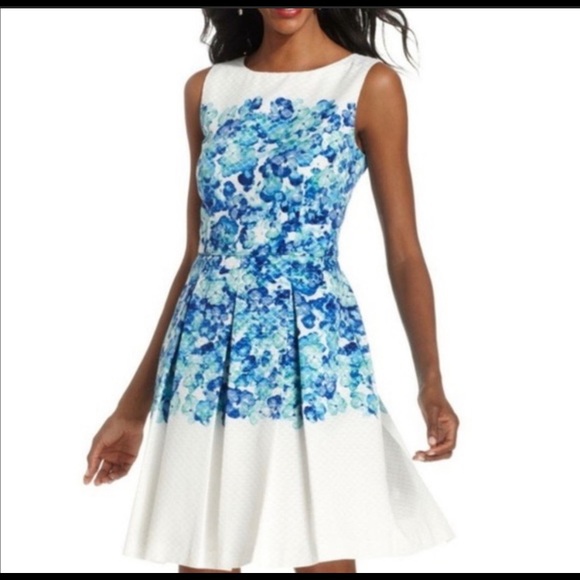 Tahari | Dresses | Tahari Asl Levine White Blue Watercolor Floral ...
